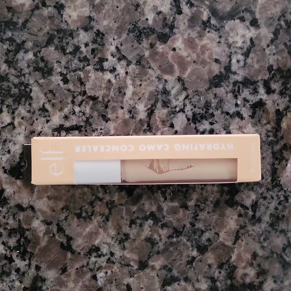 ELF | Makeup | Elf Hydrating Camo Concealer New 2 Fl Oz Full Coverage ...